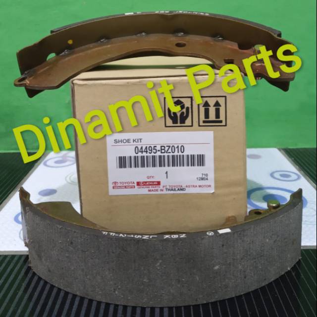 Jual Brake shoe kampas rem belakang avanza xenia 04495-BZ010 | Shopee ...