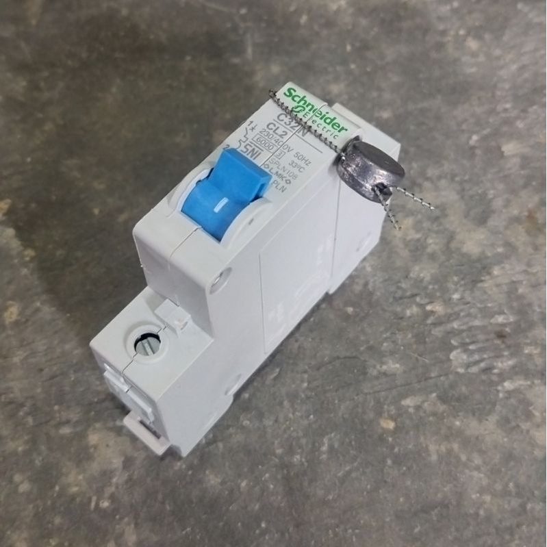 Jual MCB Modif 2A Listrik Subsidi Anti Jeglek Gratis Segel | Shopee ...