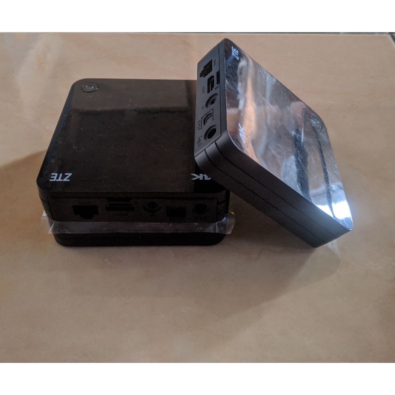 Jual STB ZTE B860H V2 & V5 original belum root batangan RAM 2gb ( Unit ...