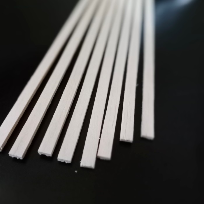 Jual 10pcs Balsa Stik 3mm x 6mm stick kayu maket balsa strip kayu lis ...
