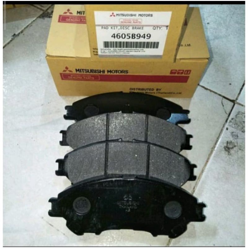 Jual BRAKE PAD KAMPAS REM DEPAN MITSUBISHI XPANDER X PANDER OEM | Shopee Indonesia