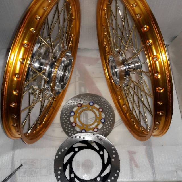 Jual Velg ninja r atau ninja rr ring v rossi uk ring 140-140x17 ...