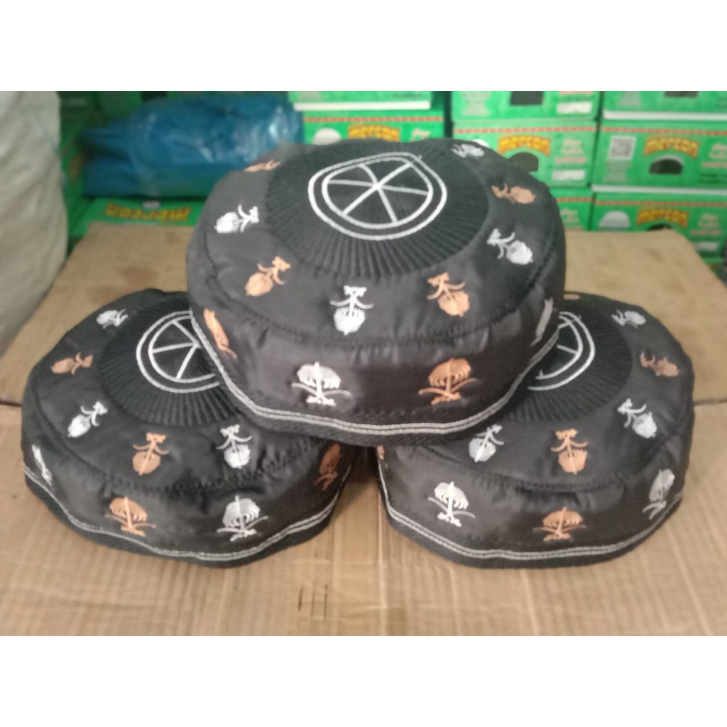 Jual Promo Per 10 pcs - Peci Kopiah Madina Bugis Lokal Pedang kurma RH ...