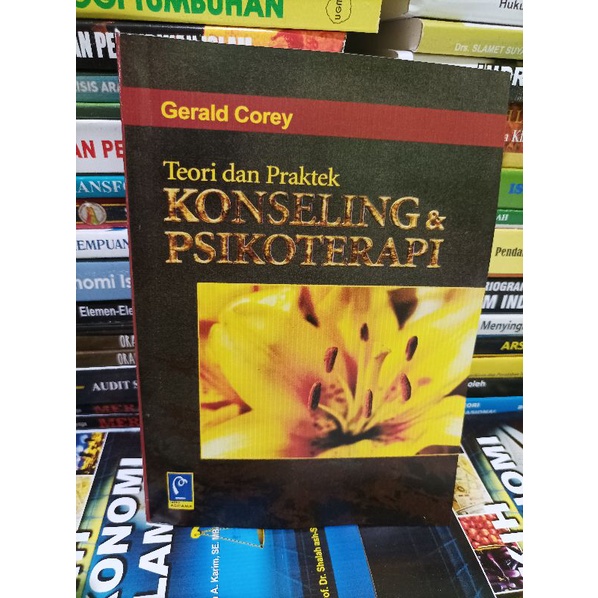 Jual TEORI DAN PRAKTEK KONSELING DAN PSIKOTERAPI gerald corey | Shopee ...