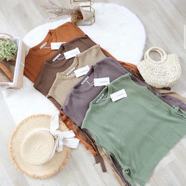 Jual Rompi Rajut Illo Vest Knit | Rompi Andin | Rompi Vintage | Rajut ...