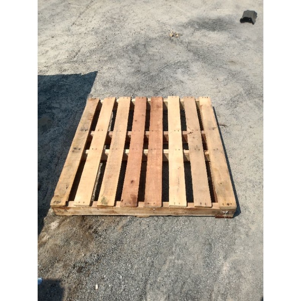 Jual palet kayu tatakan barang 110x110x14 cm | Shopee Indonesia