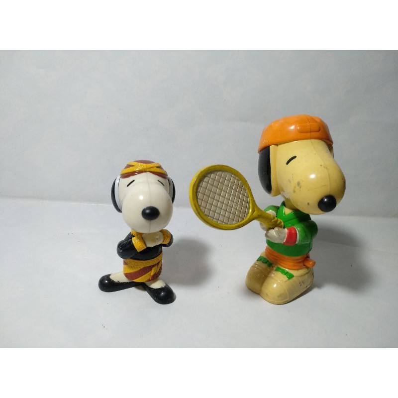 Jual Snoopy Batik Badminton Tenis Happy Meal Mcdonalds Mcd Sarung Jadul ...