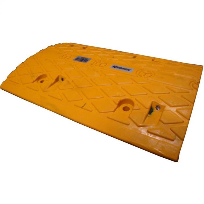 Jual KRISBOW SPEED HUMP MIDDLE 50X35X5 CM YELLOW 10051430 | Shopee ...