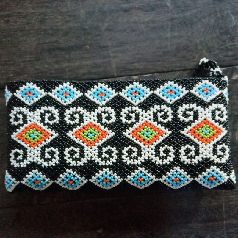 Jual Dompet manik jumbo motif dayak kalimantan | Shopee Indonesia