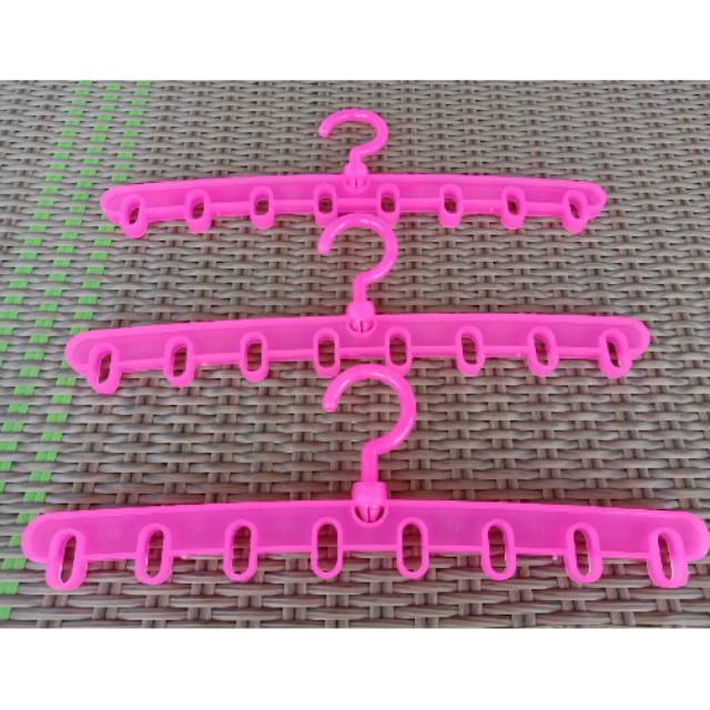 Jual gantungan hanger Lobang 8 ping dan merah(satuan) | Shopee Indonesia