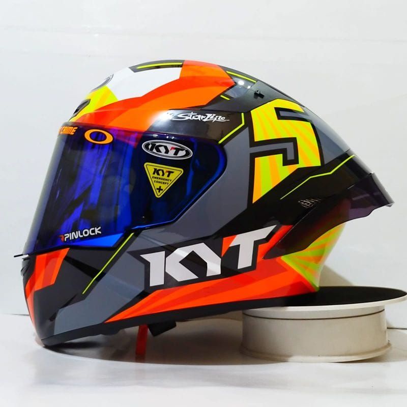 Jual Helm Full Face KYT TT Course Flux Jaume Masia Paket Ganteng Original SNI | Shopee Indonesia