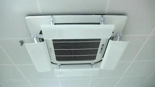 Jual AC Reflector / Talang AC Cassette / Penahan Angin Air Conditioner ...