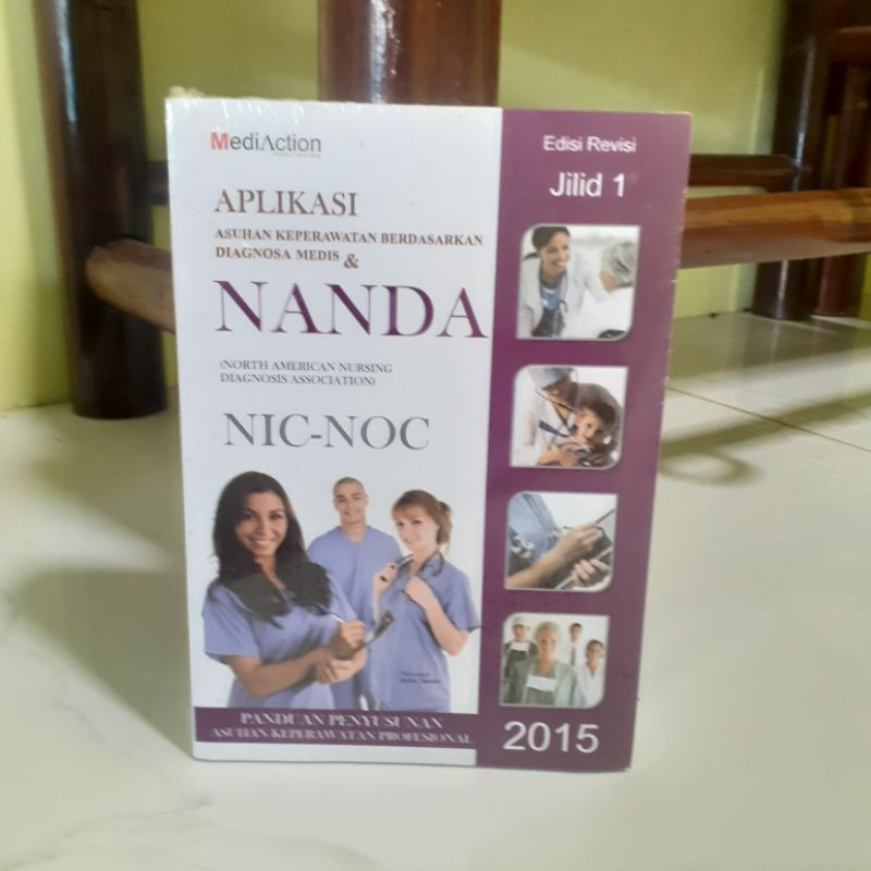Jual Aplikasi Asuhan Keperawatan Berdasarkan Diagnosa Medis & Nanda NIC-NOC Seri 3 Buku ...