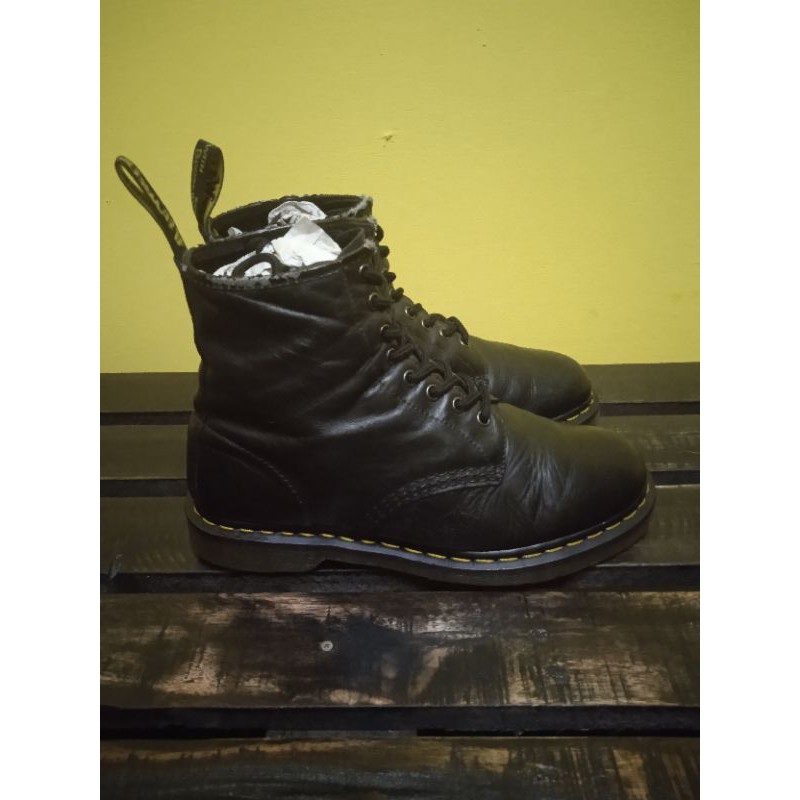 Jual sepatu docmart | Shopee Indonesia