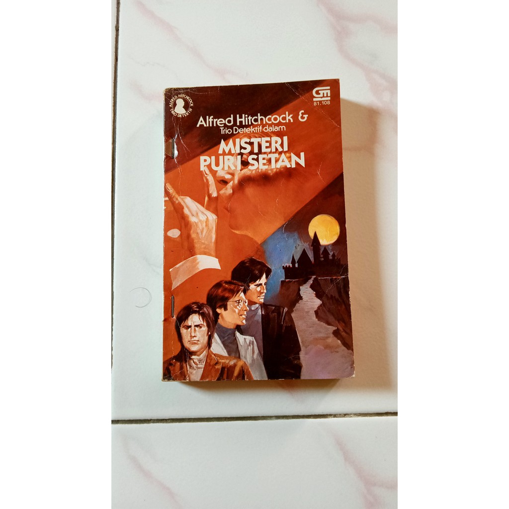 Jual Misteri Puri Setan - Alfred Hitchcock | Shopee Indonesia