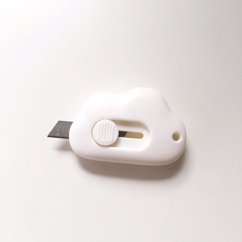 Jual Cutter Aesthetic Putih Mini / Cloud Mini cutter | Shopee Indonesia