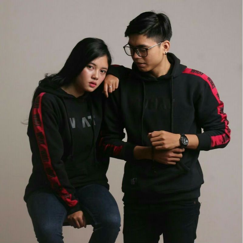 Jual Jaket Couple Pria Wanita Modis Terbaru / Hoodie Couple Pasangan ...
