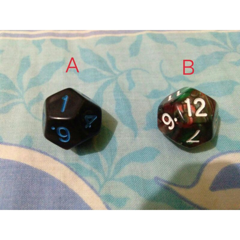 Jual Dadu segiduapuluh dadu segitiga dadu segi duabelas dadu segi ...