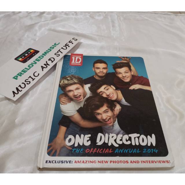 Jual One Direction 1D The Official Annual 2014 | Shopee Indonesia