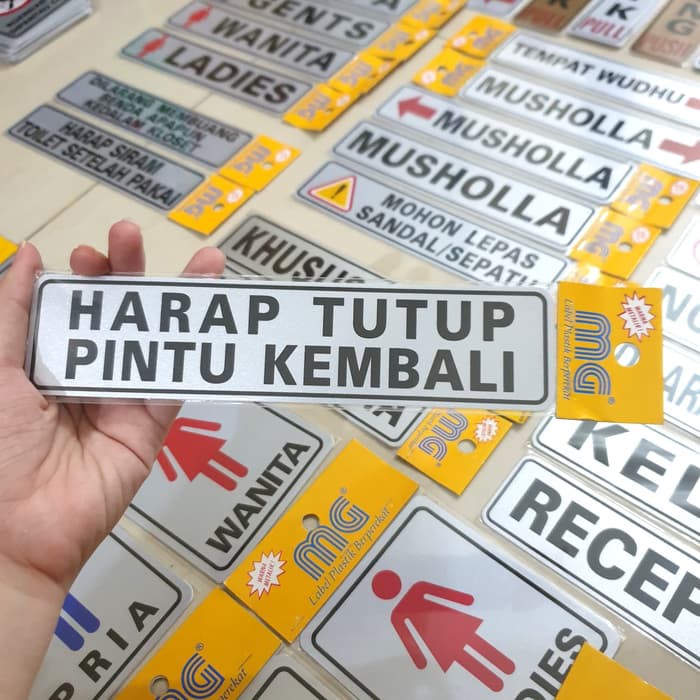 Jual Stiker Sticker Tempel Tulisan Harap Tutup Pintu Kembali | Shopee ...