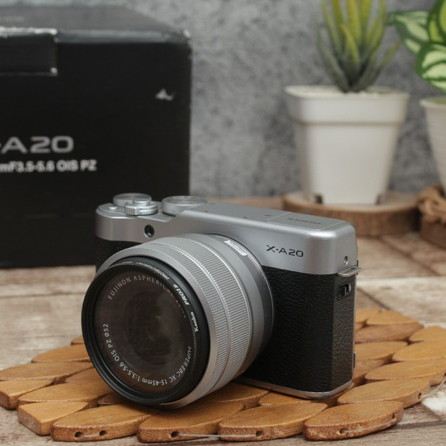 Jual Fujifilm XA20 - Mirrorless Wifi - Kamera Spek XA3 M10 A5000 | Shopee Indonesia