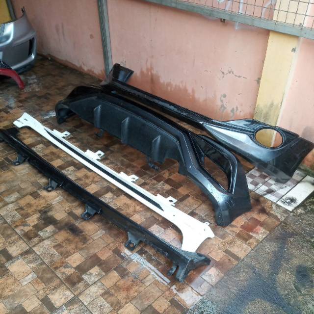 Jual Body Kit Full set Toyota all-new Yaris TRD Sportivo 2019 | Shopee ...
