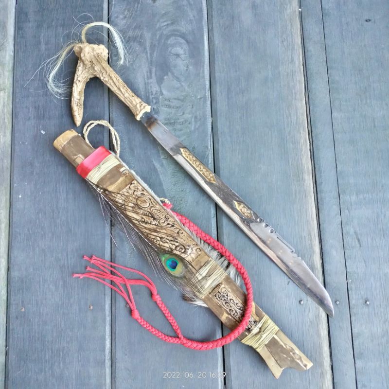 Jual Mandau | mandau dayak | mandau kalimantan | mandau Motif tameng ...