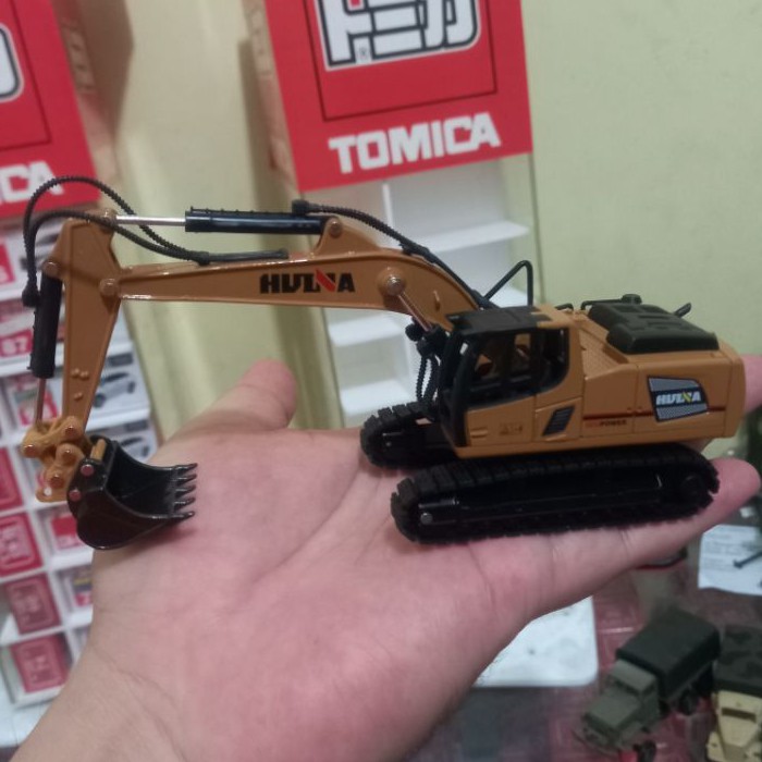 Jual DIECAST MINIATUR ALAT BERAT EXCAVATOR TAMBANG BEKO KONSTRUKSI BEGO ...