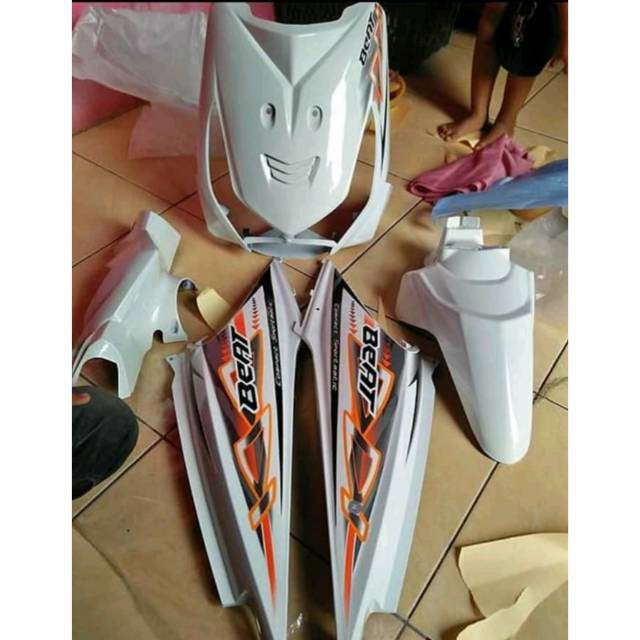 Jual COVER FULL BODY HALUS BEAT KARBU / BEAT LAMA PUTIH FULL STRIPING ...