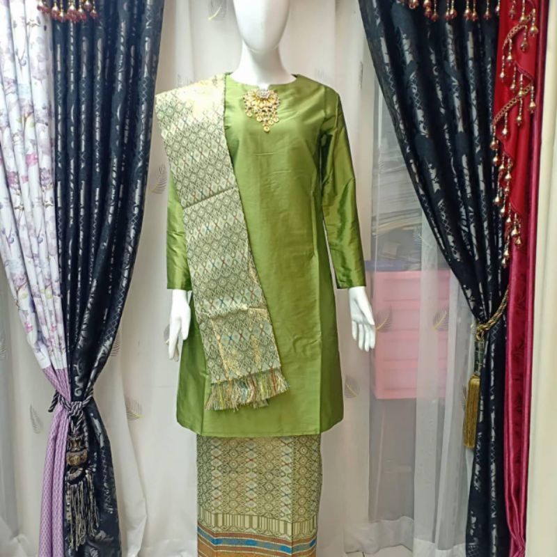 Jual SET BAJU KURUNG TAFETA ROK SONGKET SELENDANG/BAJU KURUNG MELAYU/BAJU KURUNG PESTA | Shopee ...