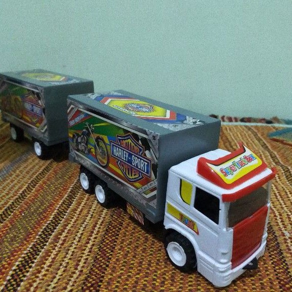 Jual mainan mobil truck box gandeng ukuran Tanggung - BOX gandeng K ...