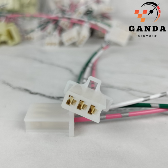 Jual SOCKET/SOKET SAMBUNG KABEL 3 PIN KECIL + KABEL BINTIK | Shopee ...