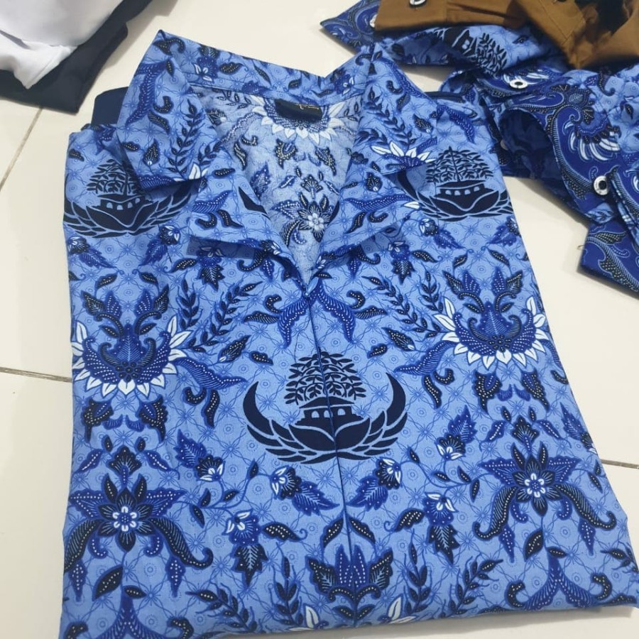 Jual Seragam PNS Wanita PDH Batik KORPRI Model Gamis Twopiece by Riyani ...