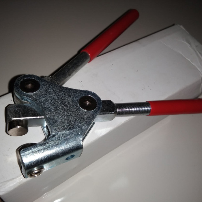 Jual Tang segel timah Meteran PDAM. PLN | Shopee Indonesia