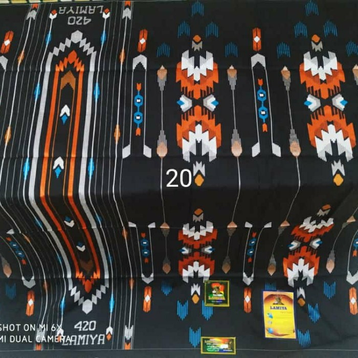 Jual Sarung Tenun Sutra Samarinda Lamiya 420 Motif SGE bukan Tamer BHS ...