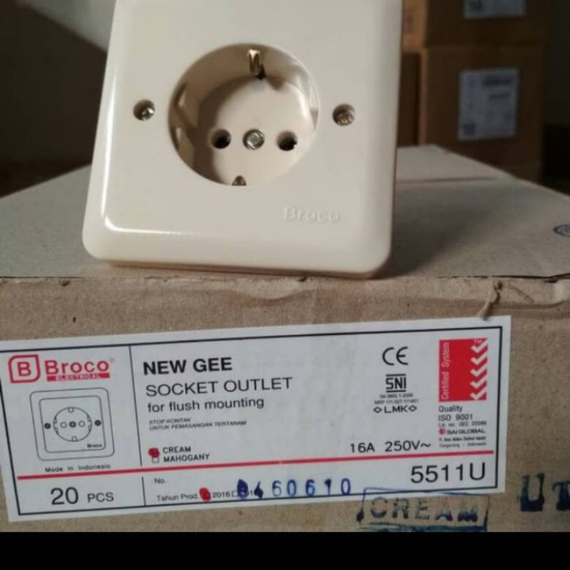 Jual PROMO BROCO IB STOP KONTAK ARDE CREAM- 5511U NEW GEE INBOW TANAM | Shopee Indonesia