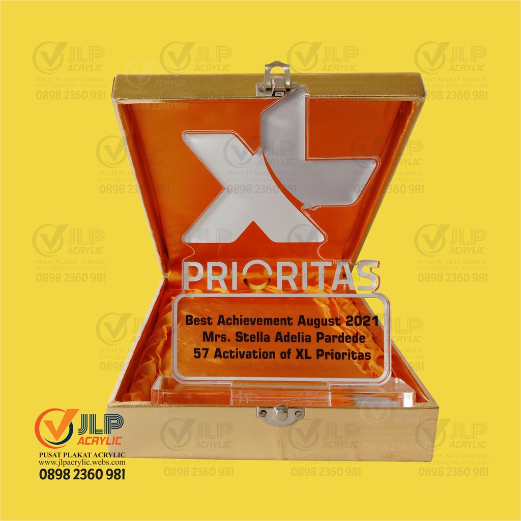 Jual PLAKAT PLUS BOX, PLAKAT CUSTOM, PLAKAT PENGHARGAAN, PLAKAT WISUDA ...