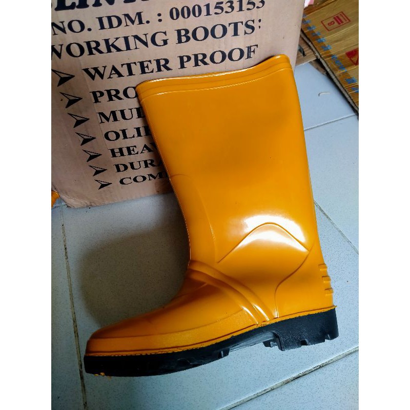 Jual Sepatu boot kuning apd medium steffi | Shopee Indonesia