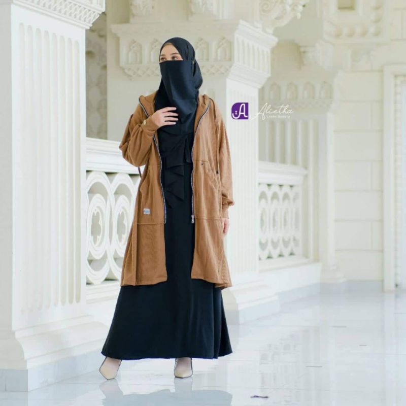 Jual FATHIYAH OUTER MUSLIMAH ORI ALIETHA JACKET WANITA TERBARU VIRAL ...