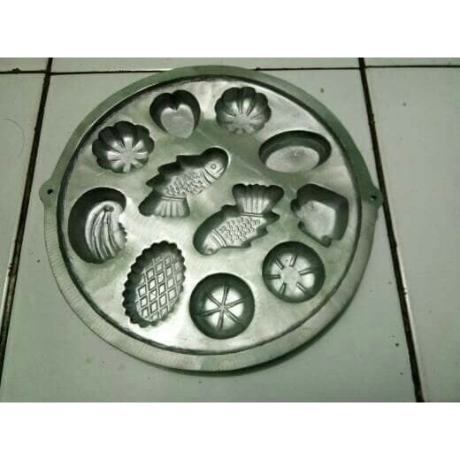 Jual CETAKAN KUE BOLU CAKE 11 MOTIF LUCU UNIK ALUMUNIUM SANGAT TEBAL ...