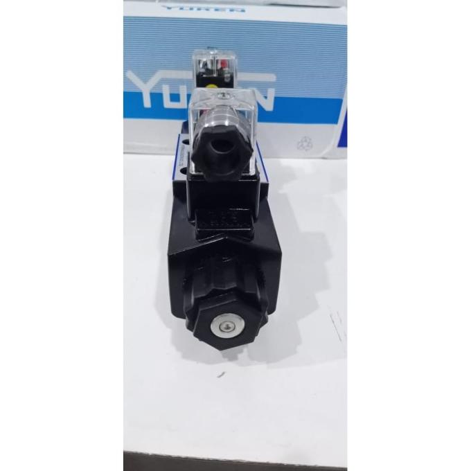 Jual Solenoid Valve Yuken Yuci Hydraulic Dsg-01-3C2-D24 Dc24 Volt | Shopee Indonesia