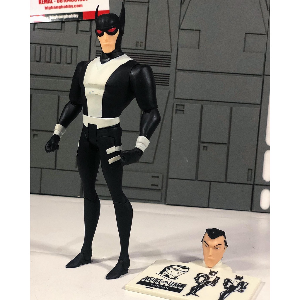 Jual DC COLLECTIBLE DC UNIVERSE ANIMATED MOVIE FIGURE BATMAN from ...