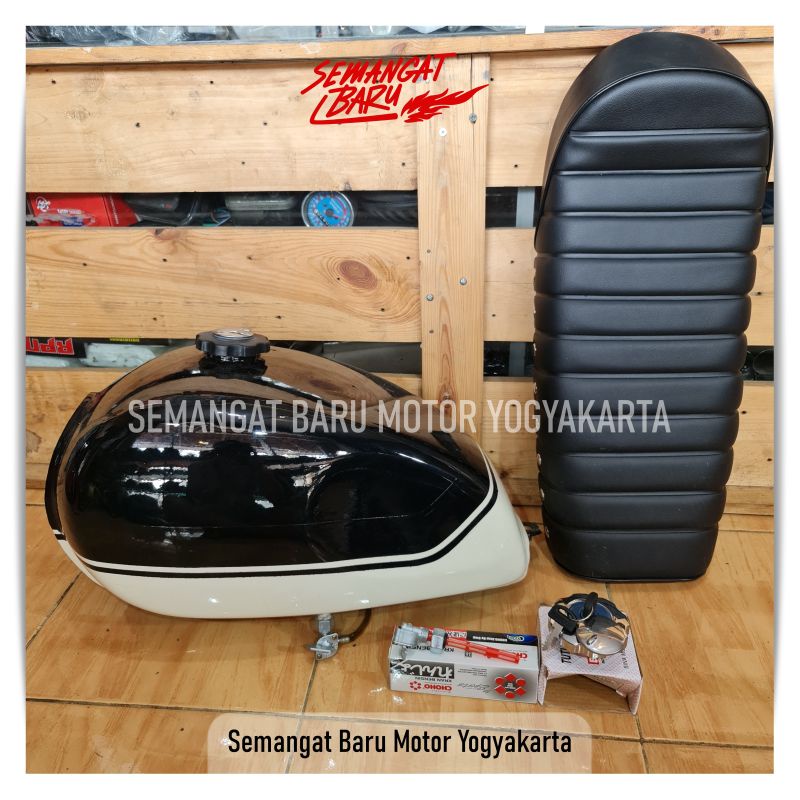 Jual Tangki custom premium plus jok japstyle untuk motor megapro ...