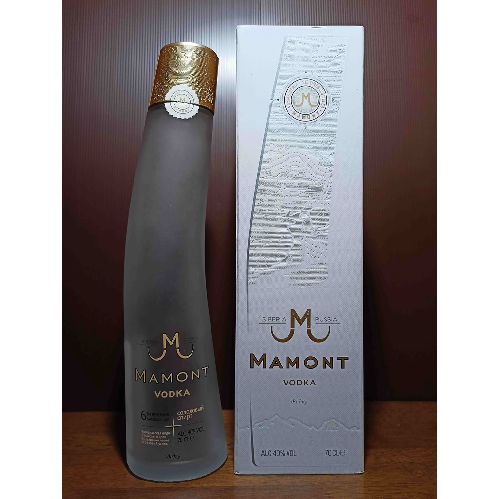 Jual Botol bekas Mamont Vodka 700 ML Rare + Box | Shopee Indonesia