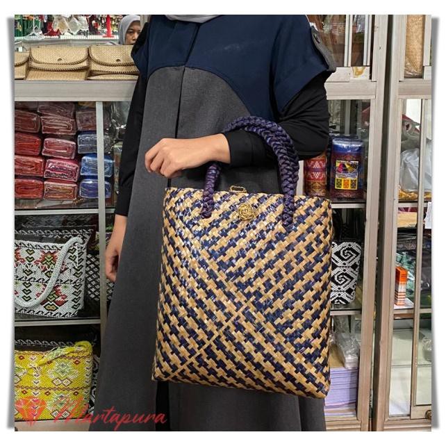 Jual TAS0209 Tas Anyaman Purun/Pandan. Tas purun atau pandan corak ...