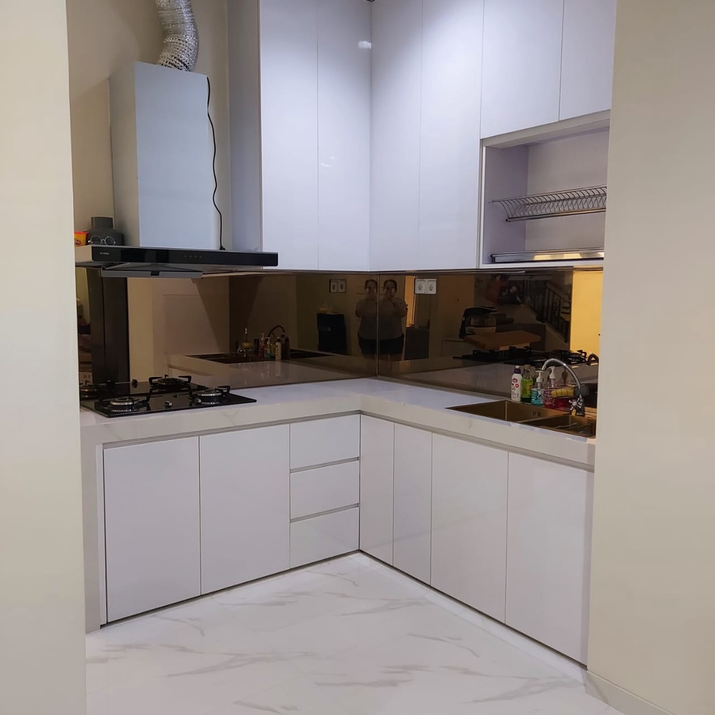 Jual Kaca cermin bronze backsplash kitchen set 5mm custom | Shopee ...