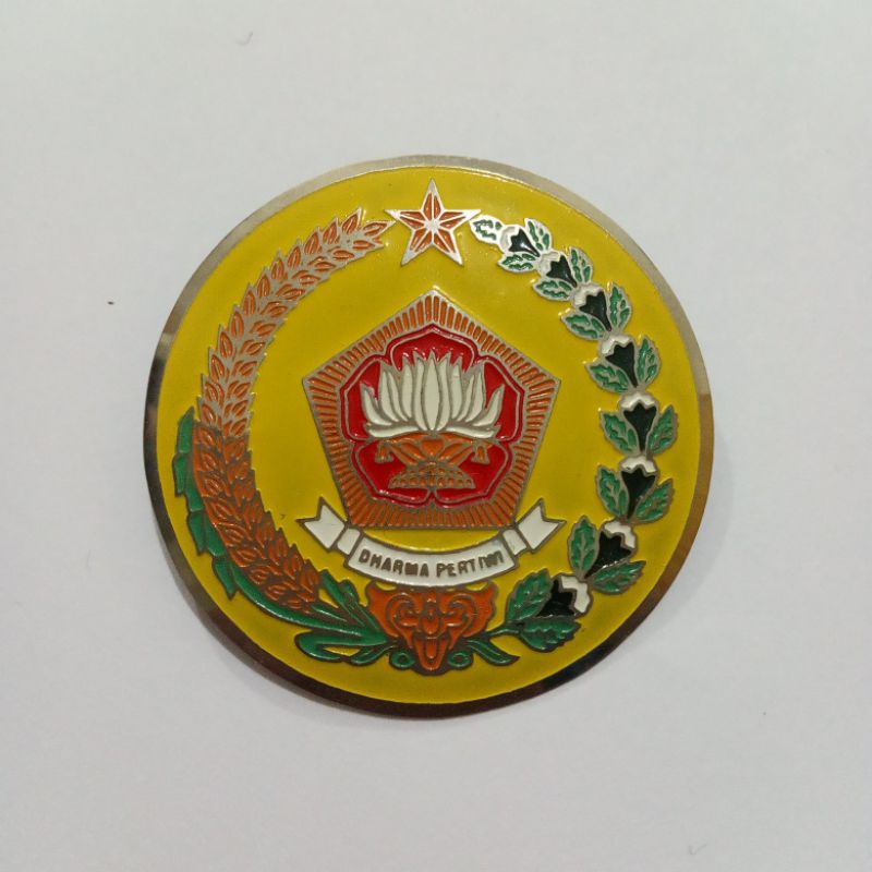 Jual PIN LENCANA DHARMA PERTIWI BROS PENITI | Shopee Indonesia