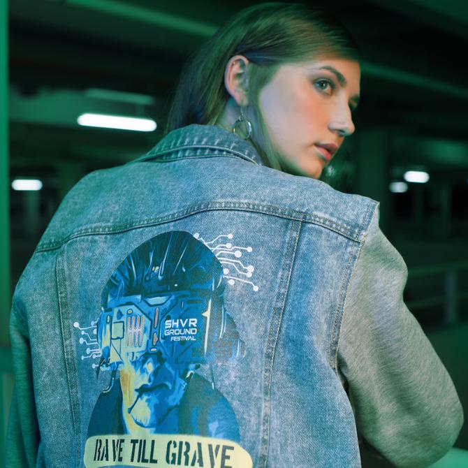 Jual SHVR Jeans Jacket Never Too Lavish | Shopee Indonesia