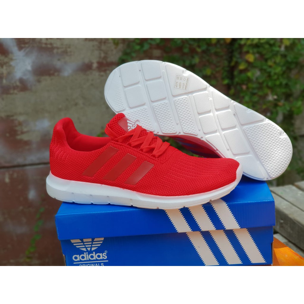 Jual ADIDAS SWIFT RUN Grade Import Made In Vietnam BNIB shoes | Shopee ...