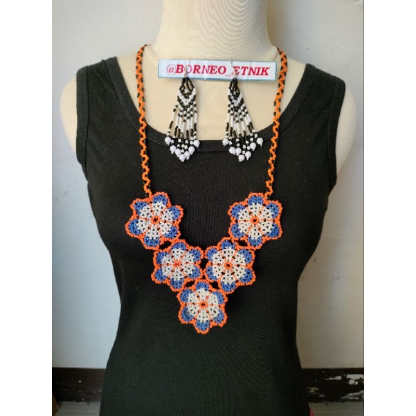 Jual satu set kalung dan anting manik manik etnik dayak aksesoris etnik ...